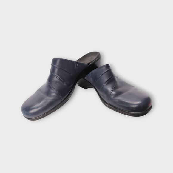 Clarks | Shoes | Womens Clarks Bendables Heeled Mules Blue Black Size ...